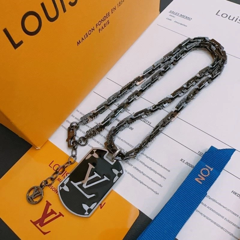 Top mirror Louis Vuitton Necklaces