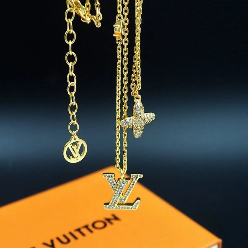 Legit Louis Vuitton Necklaces