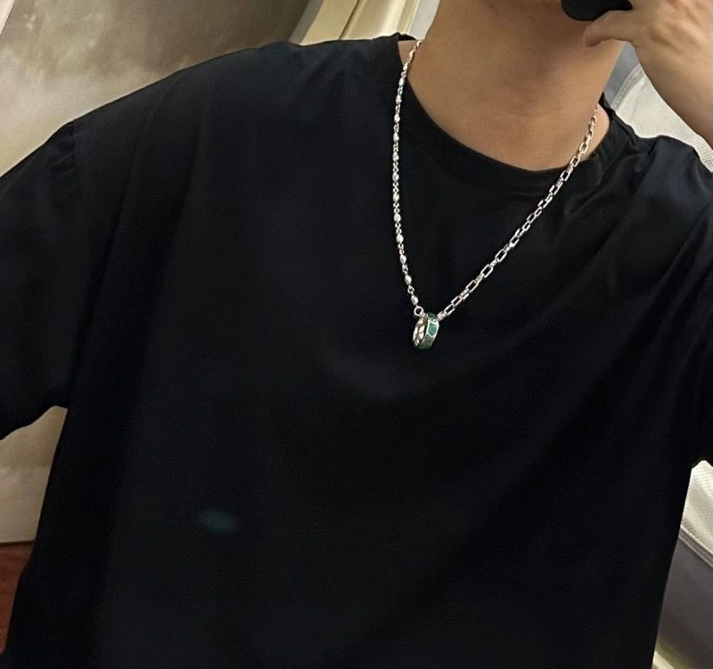 Mirror quality Louis Vuitton Necklaces