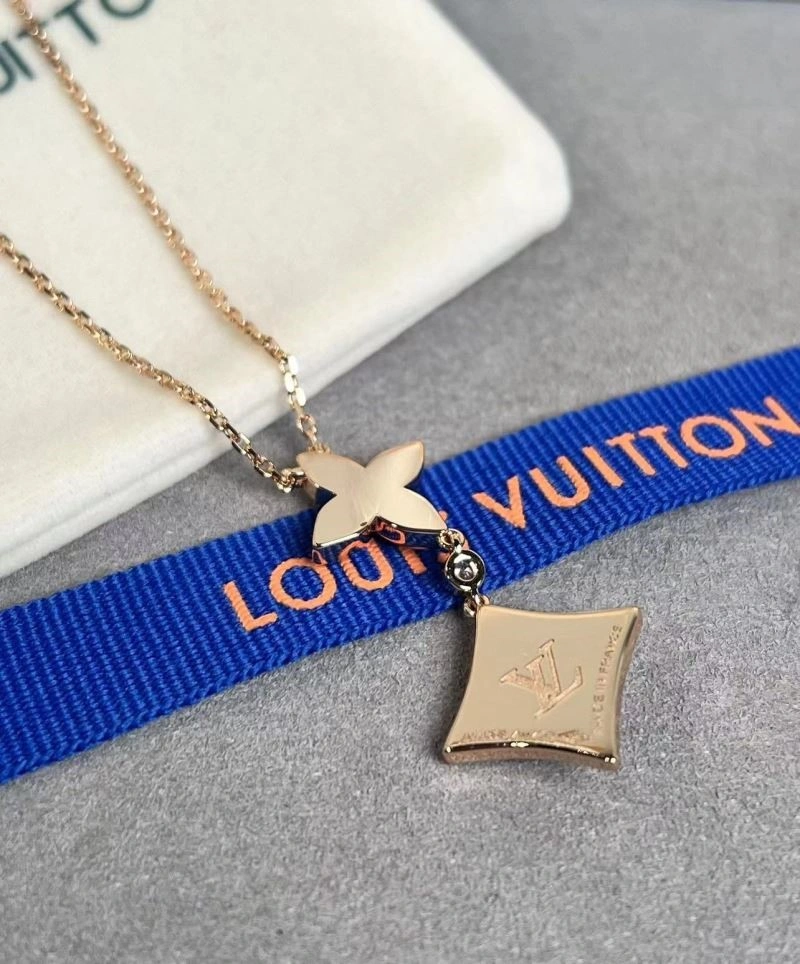 Top mirror Louis Vuitton Necklaces