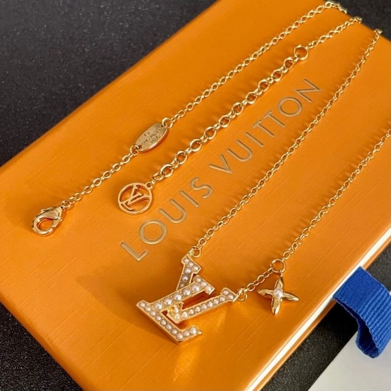 Economical Louis Vuitton Necklaces