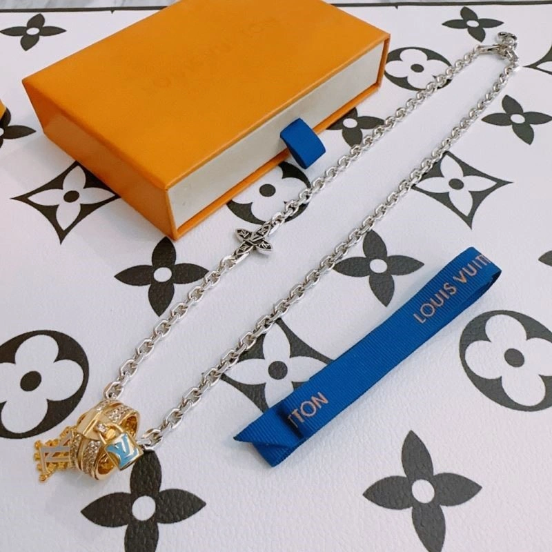 Value-priced Louis Vuitton Necklaces