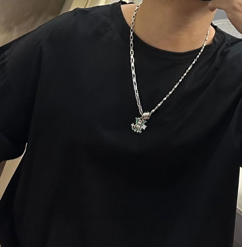 Budget-friendly Louis Vuitton Necklaces