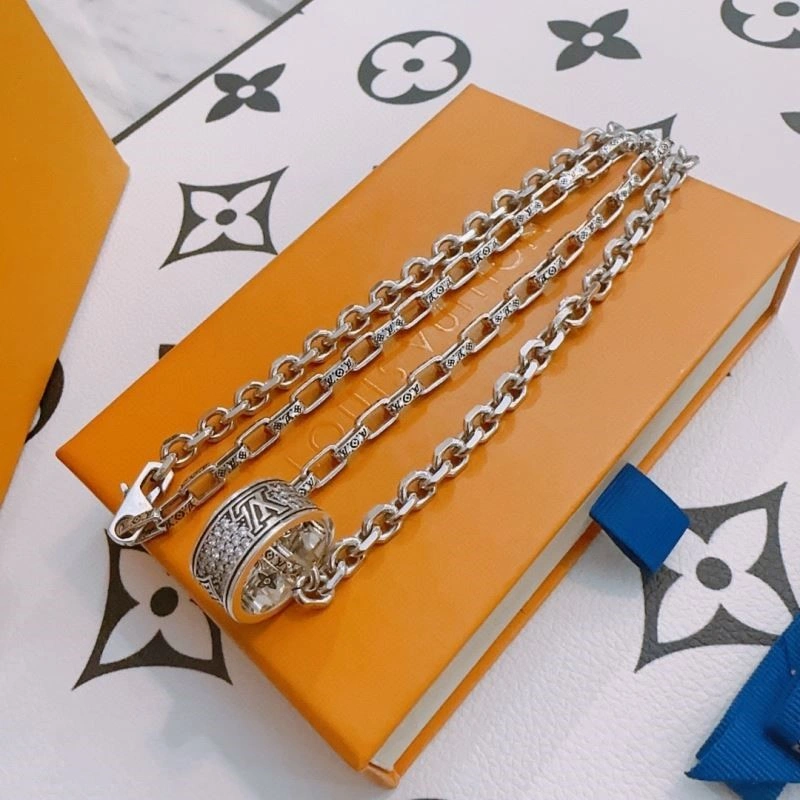 Indistinguishable Louis Vuitton Necklaces