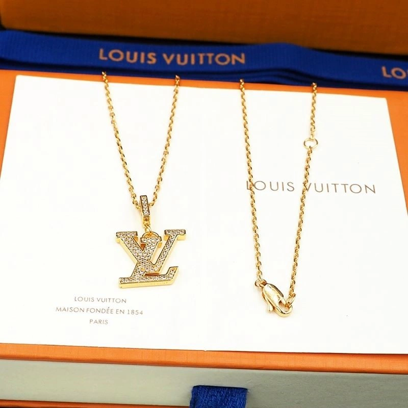 Official Louis Vuitton Necklaces