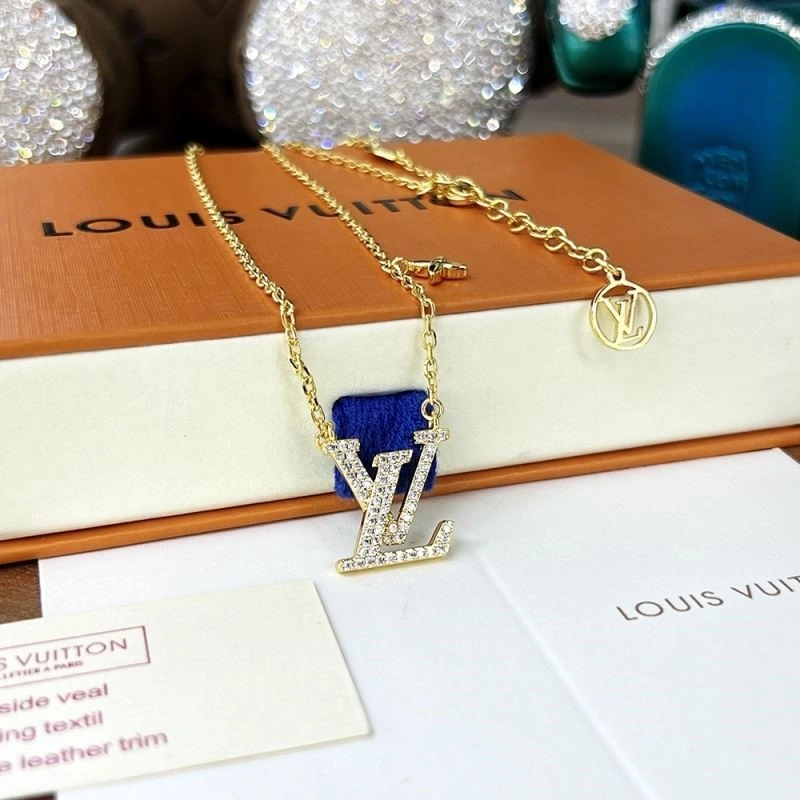 Precise copy Louis Vuitton Necklaces