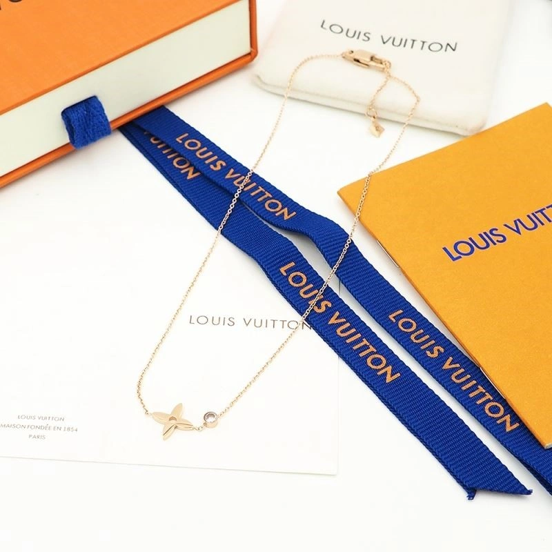 Value-priced Louis Vuitton Necklaces