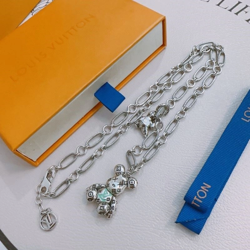 Reasonably priced Louis Vuitton Necklaces