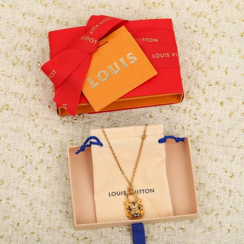 Economical Louis Vuitton Necklaces