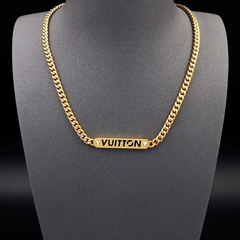 Reasonably priced Louis Vuitton Necklaces
