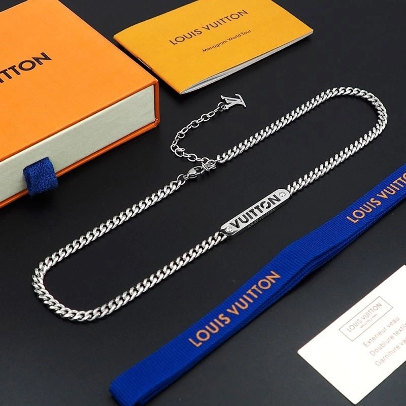 Value-priced Louis Vuitton Necklaces
