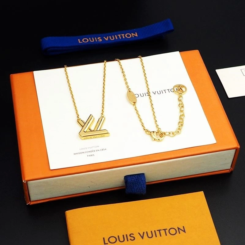 Legit Louis Vuitton Necklaces