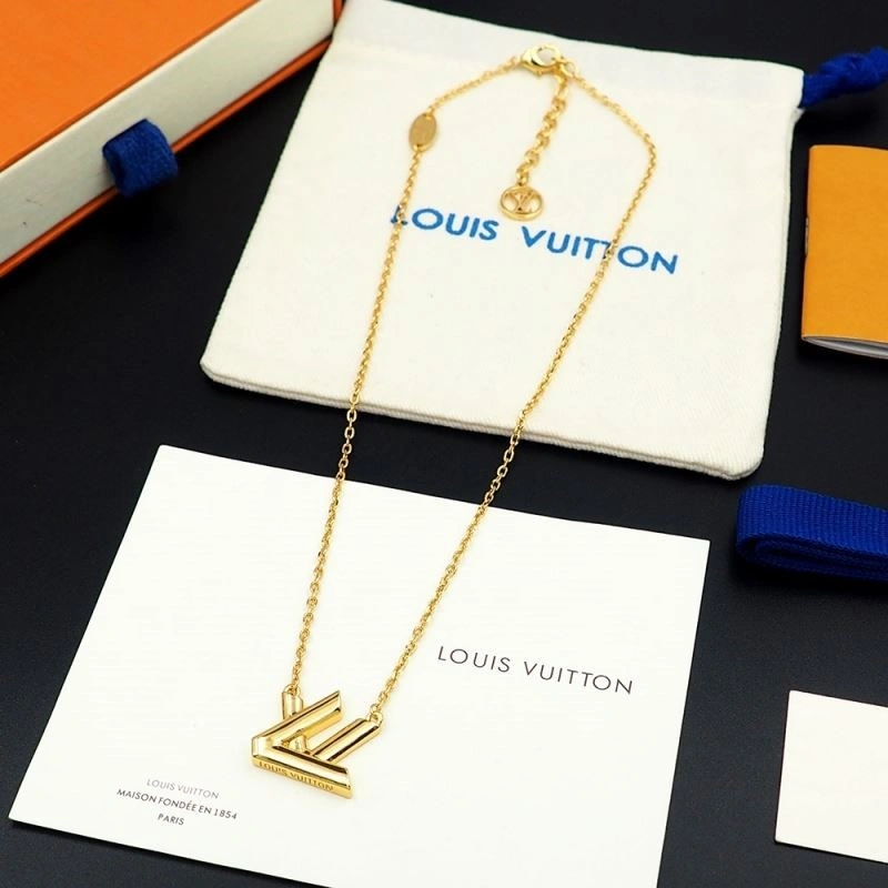 Legit Louis Vuitton Necklaces