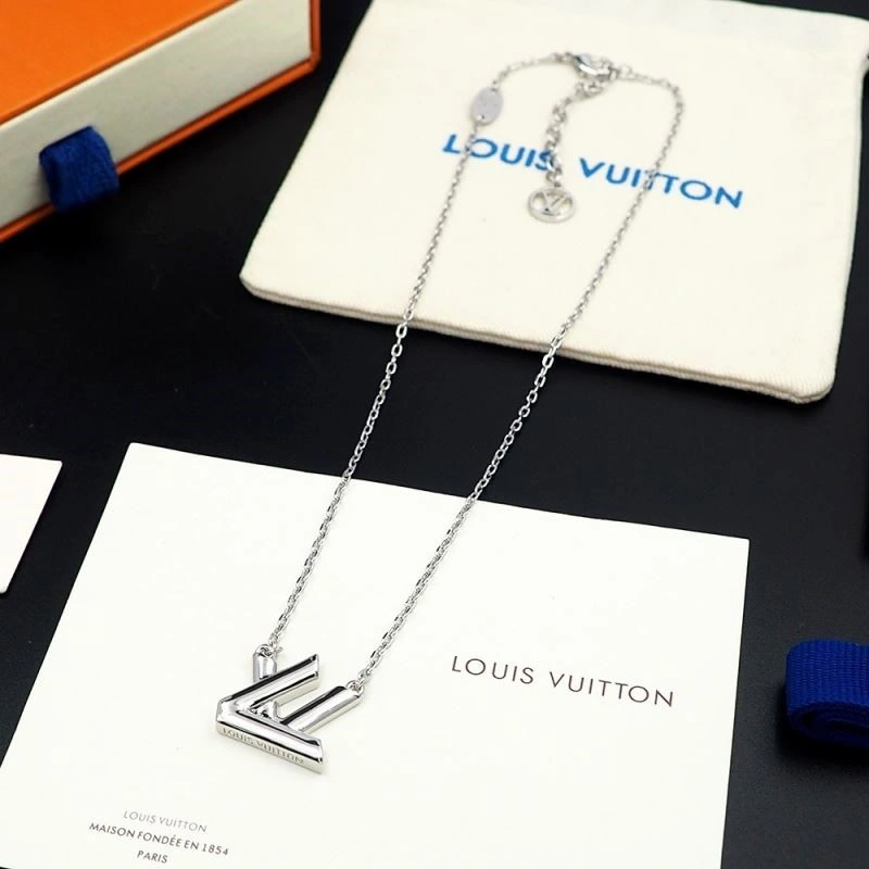Economical Louis Vuitton Necklaces