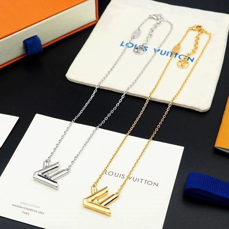 Economical Louis Vuitton Necklaces