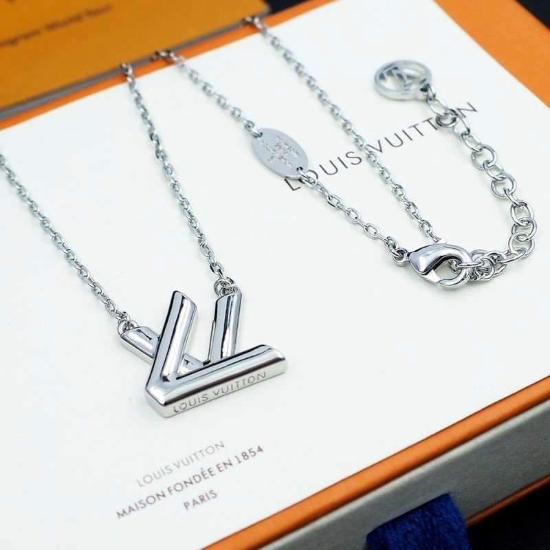 Economical Louis Vuitton Necklaces
