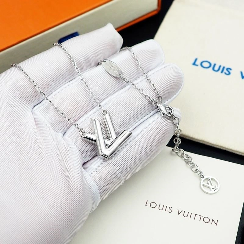 Economical Louis Vuitton Necklaces