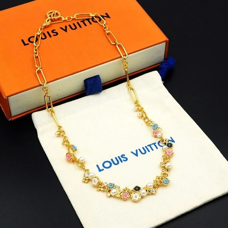Cut-rate Louis Vuitton Necklaces