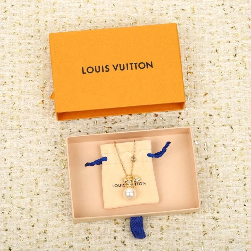 Louis Vuitton Necklaces