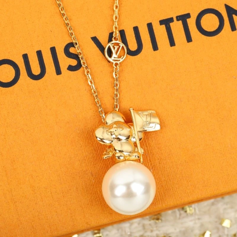 Legit Louis Vuitton Necklaces