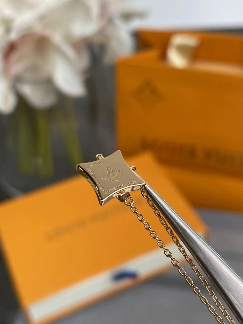 Brand-authenticated Louis Vuitton Necklaces