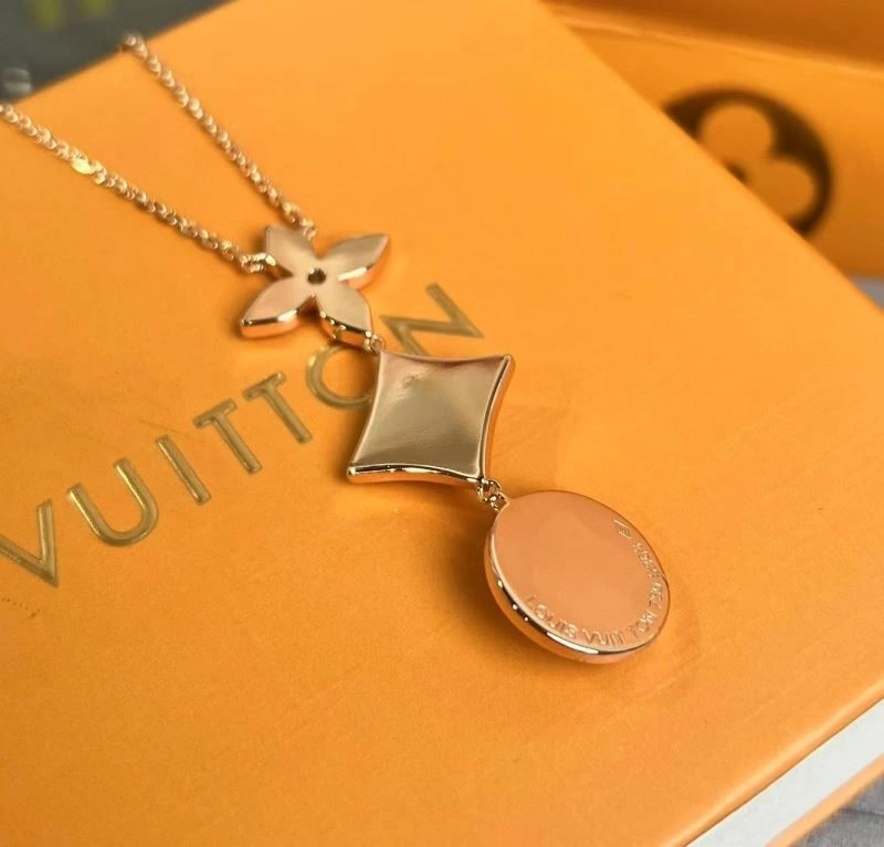 Factory-made Louis Vuitton Necklaces
