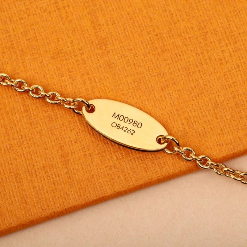 OEM Louis Vuitton Necklaces