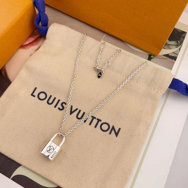 Indistinguishable Louis Vuitton Necklaces