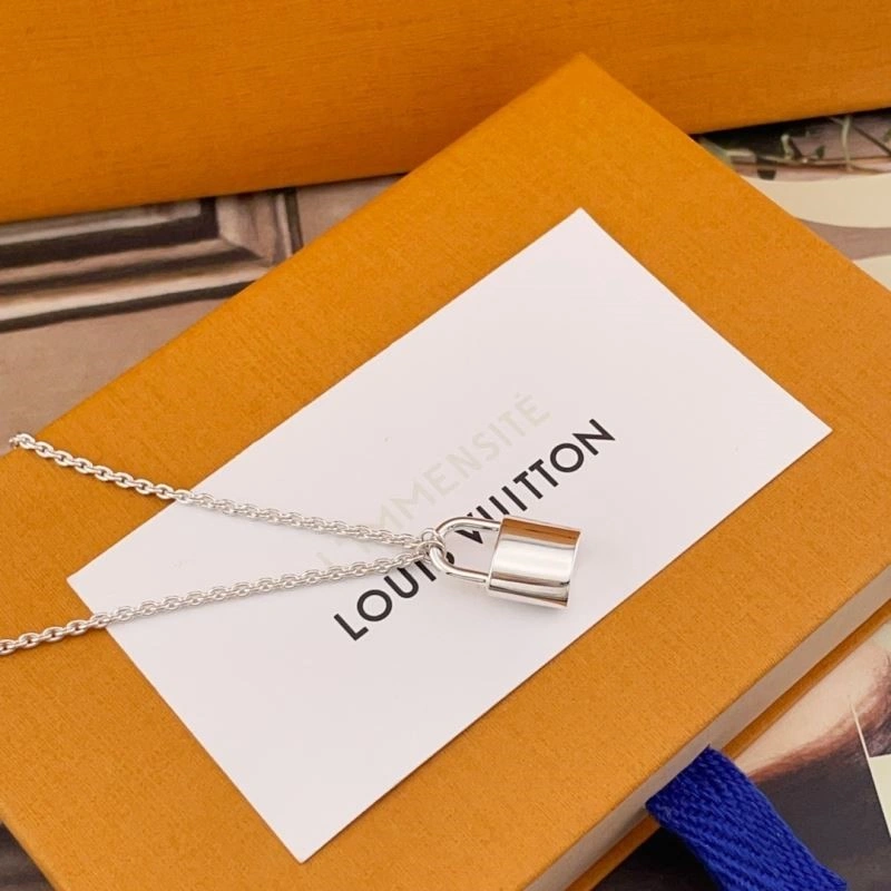 Indistinguishable Louis Vuitton Necklaces