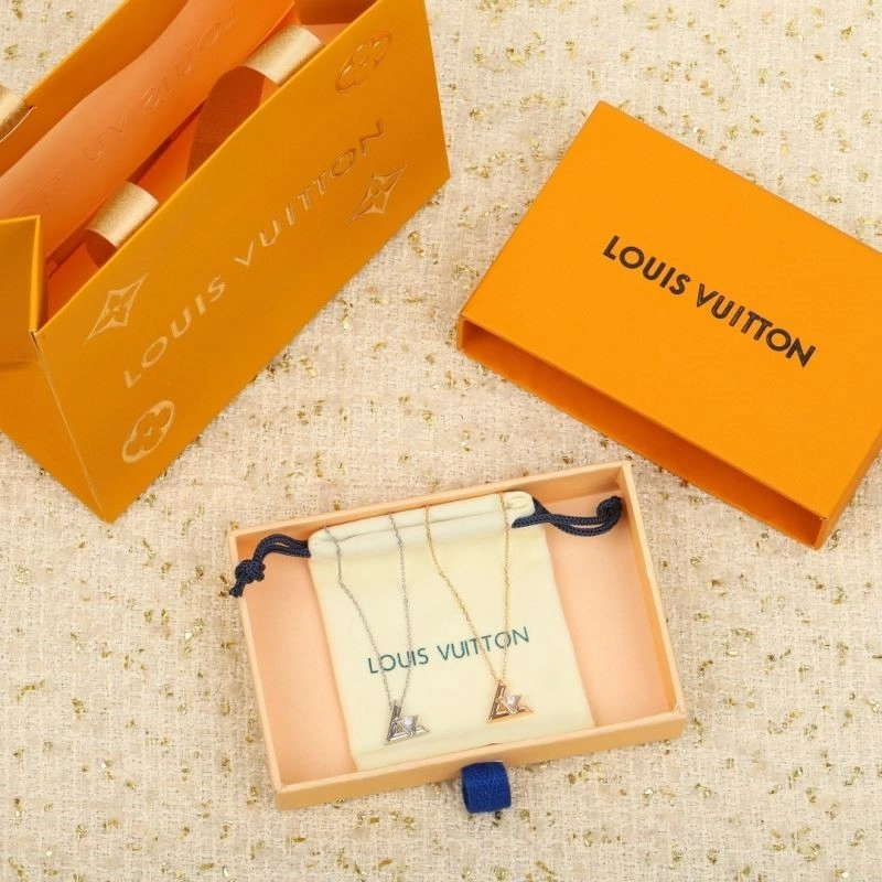Louis Vuitton Necklaces