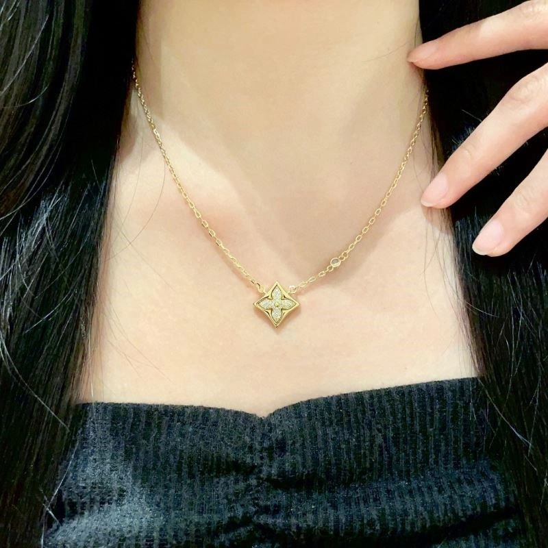 Louis Vuitton Necklaces