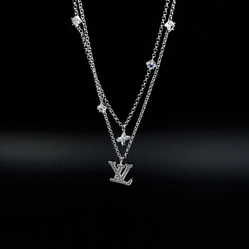 Cut-rate Louis Vuitton Necklaces