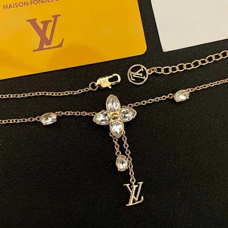 Inexpensive Louis Vuitton Necklaces