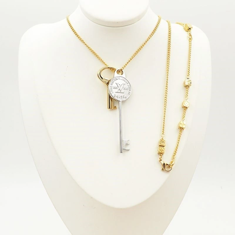 Affordable Louis Vuitton Necklaces