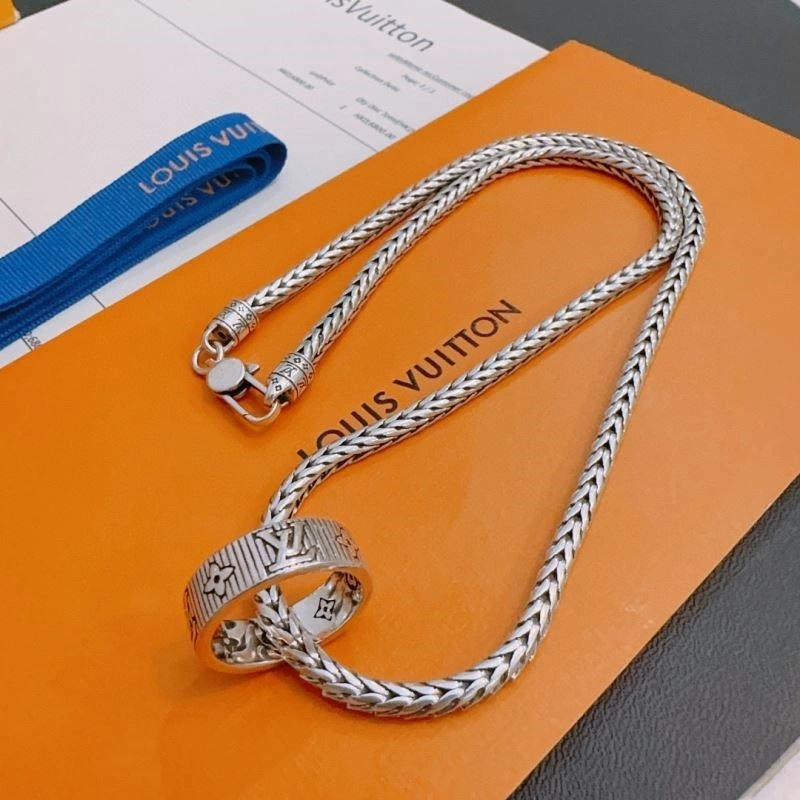 Louis Vuitton Necklaces