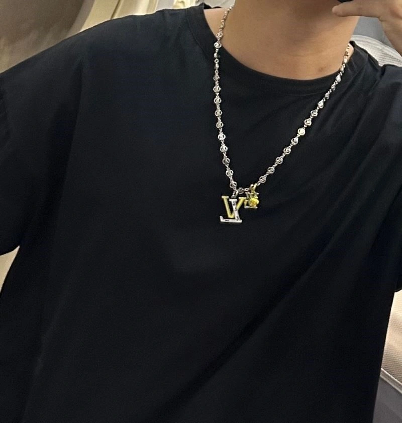 Real Louis Vuitton Necklaces