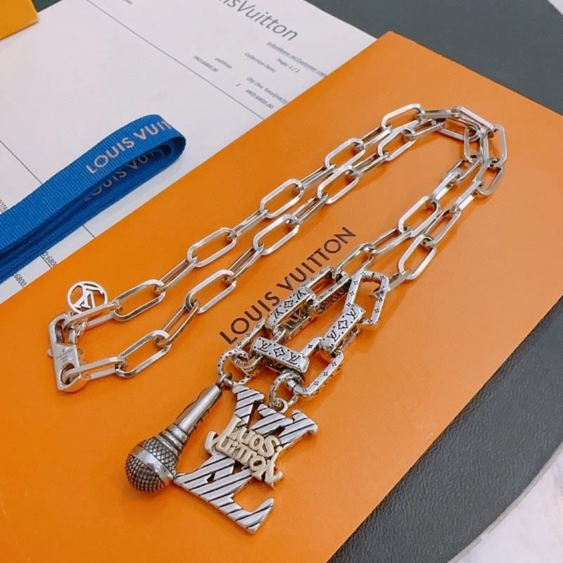 Exact replica Louis Vuitton Necklaces