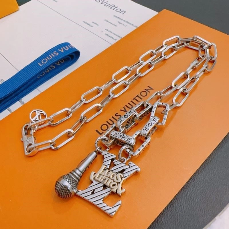 Exact replica Louis Vuitton Necklaces