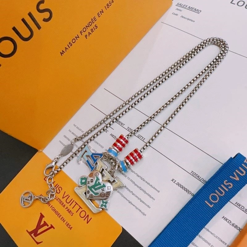 Original Louis Vuitton Necklaces