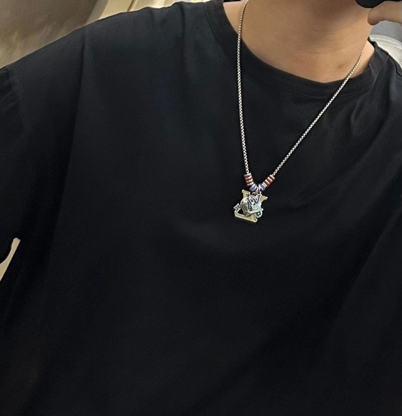 Original Louis Vuitton Necklaces