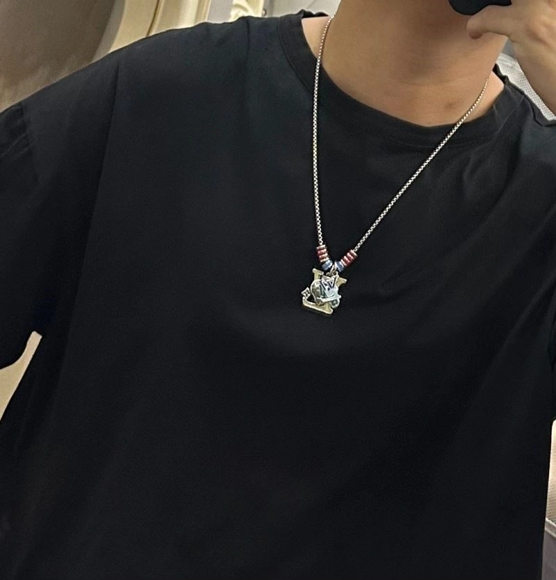 Original Louis Vuitton Necklaces