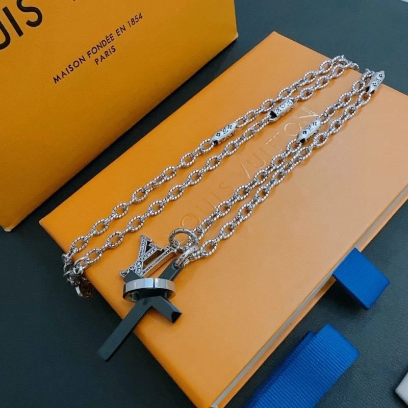 Top match Louis Vuitton Necklaces