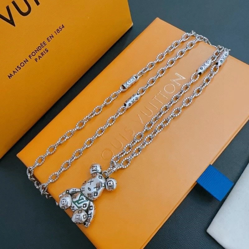 Mirror quality Louis Vuitton Necklaces