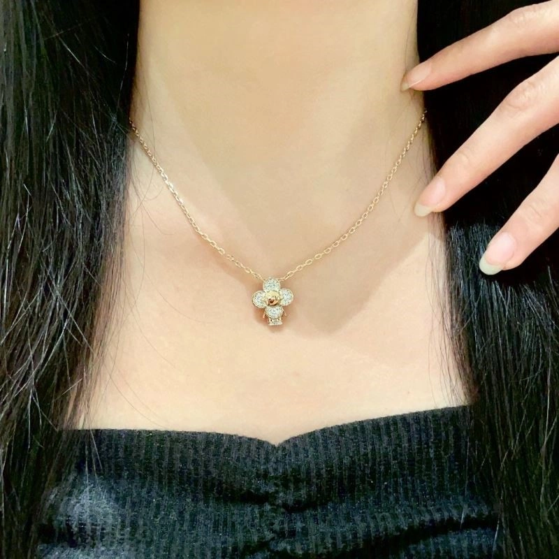 Louis Vuitton Necklaces