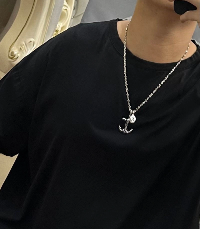 Factory-made Louis Vuitton Necklaces