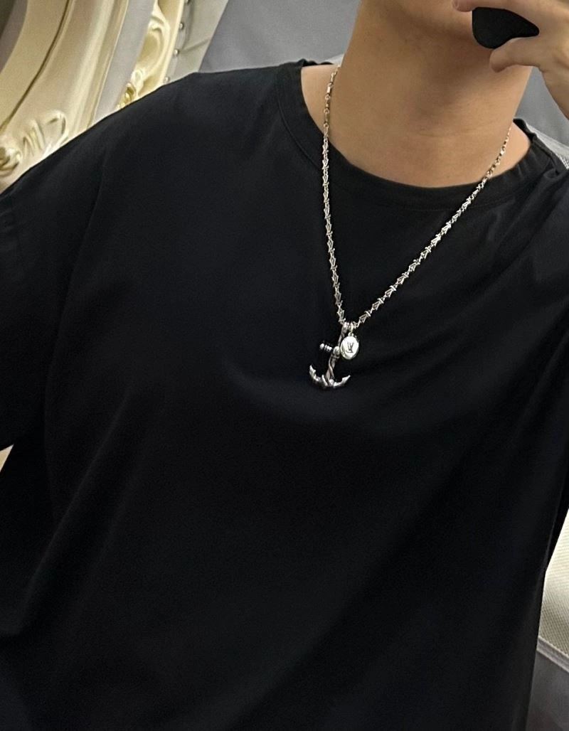 Factory-made Louis Vuitton Necklaces