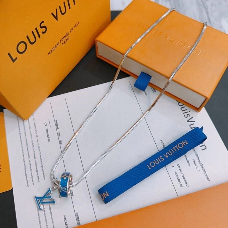 Affordable Louis Vuitton Necklaces
