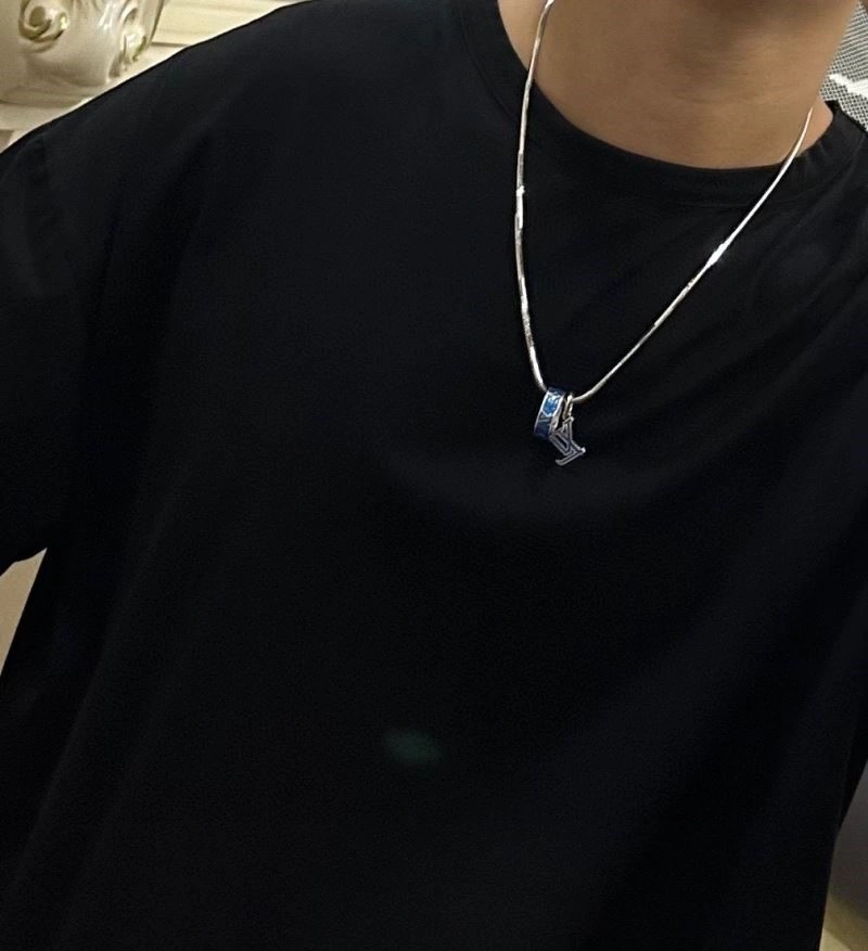 Affordable Louis Vuitton Necklaces