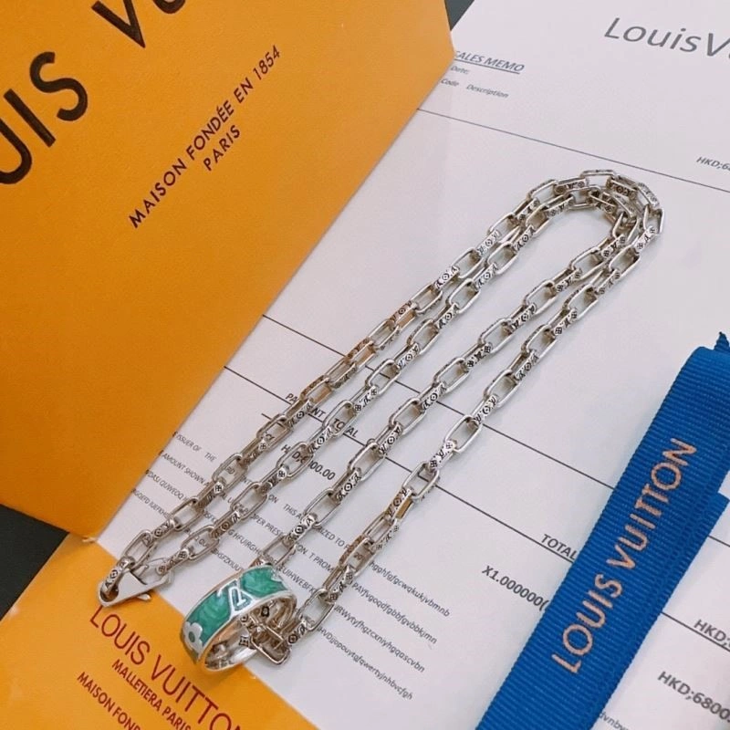 Affordable Louis Vuitton Necklaces
