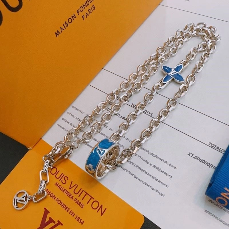 Top match Louis Vuitton Necklaces